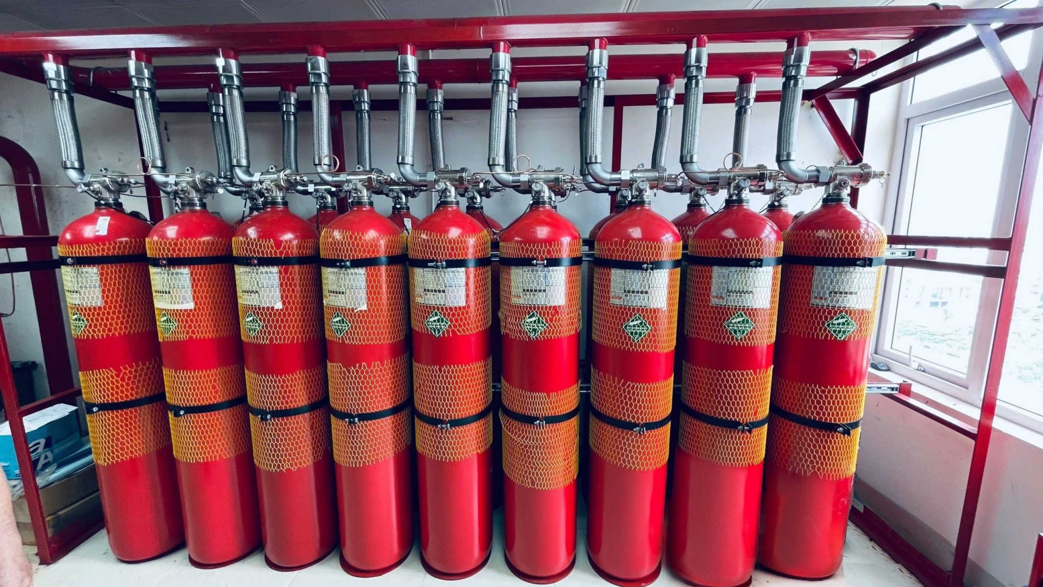 SFS-200 HFC-227ea - Gas fire extinguishing system (FM-200)