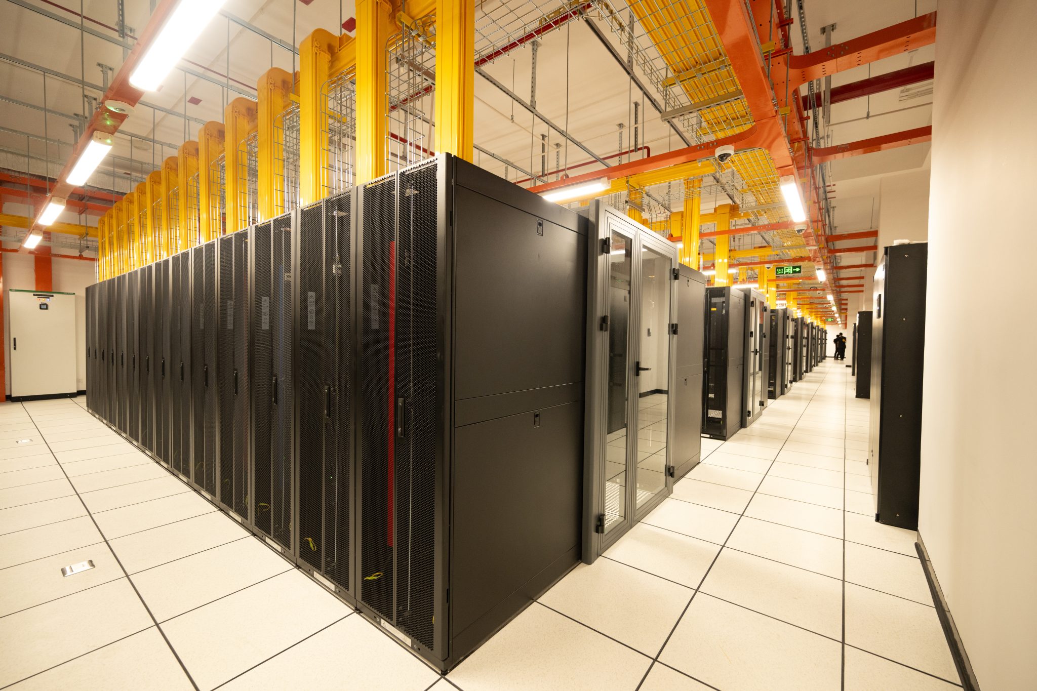 Chúc mừng khai trương Data Center FPT Fornix HCM 02 tại SHTP - stecvina